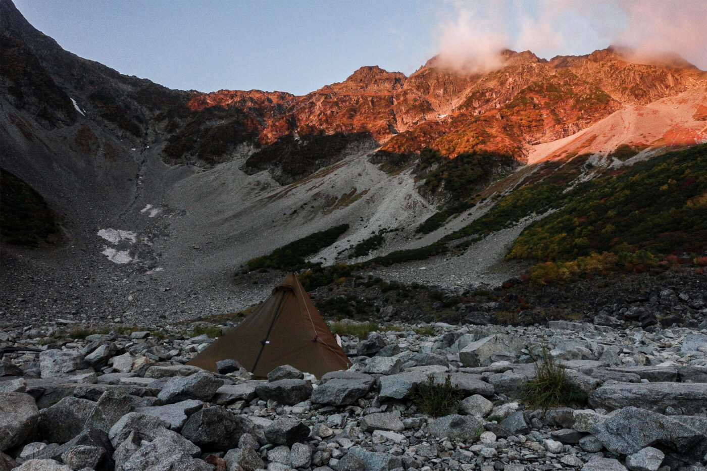 【レビュー】とにかく美しいシェルター LOCUS GEAR Hapi Sill「ローカスギア ハピ」 - NEXT OUTDOOR